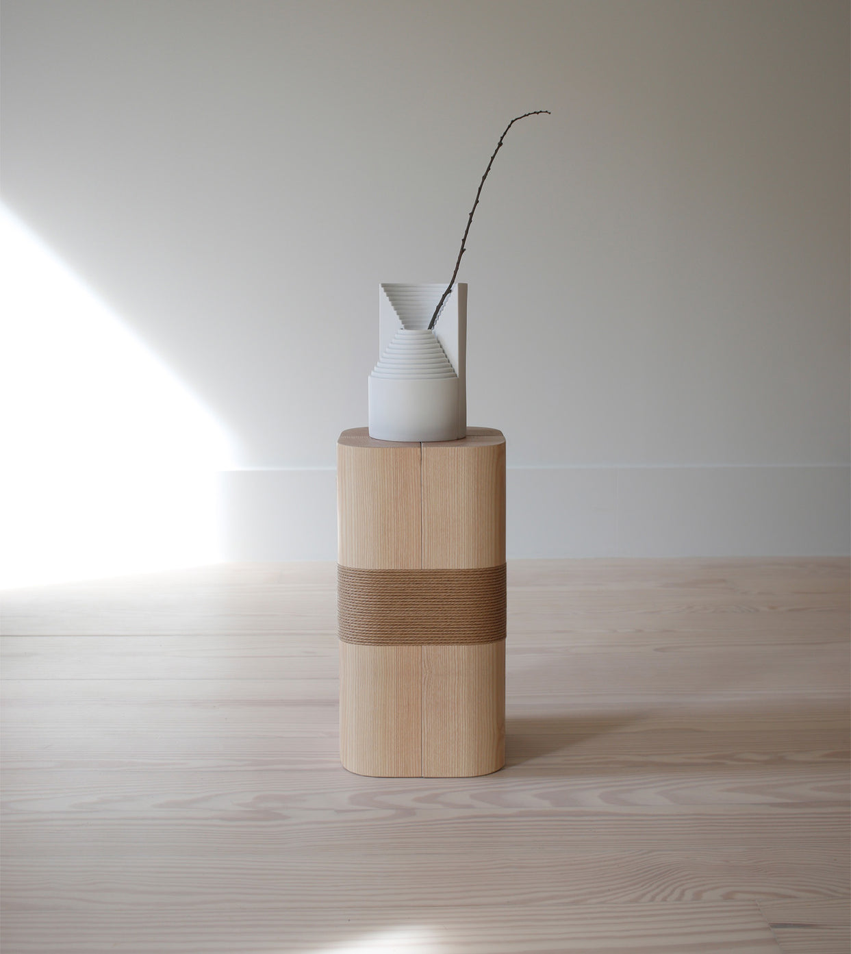 Monolith Plinth– Origin Made