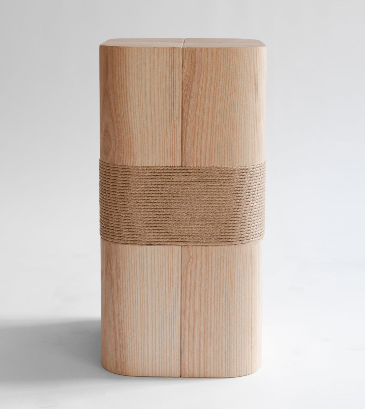 Monolith Plinth– Origin Made